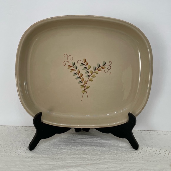 Pier 1 | Dining | Ivy Leaf Oval Platter | Poshmark